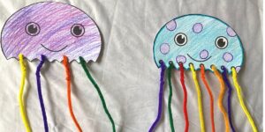 Lacing Jellyfish Craft and Free Template for Kids