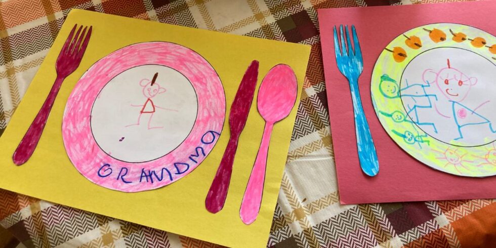 Thanksgiving Placemat Craft for Kids - Mama of Minis