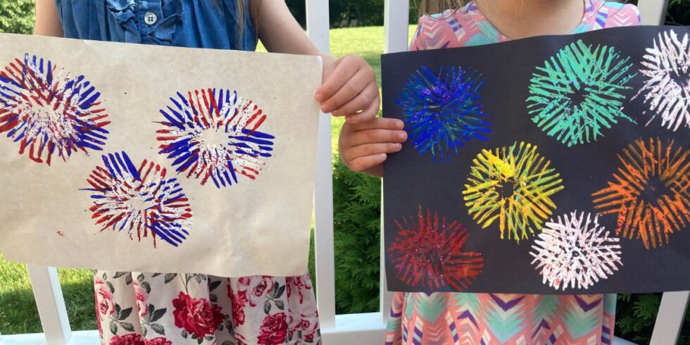 Fork Painted Fireworks Patriotic Craft for Kids - Mama of Minis
