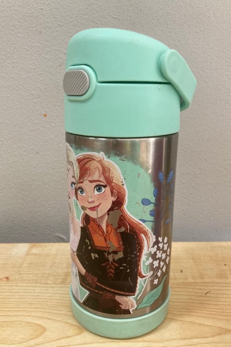 6 Best No Spill Sippy Cups for Babies and Toddlers