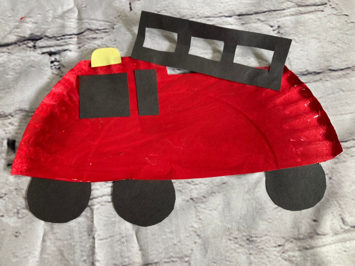 Paper Plate Fire Truck Craft for Preschool and Kindergarten